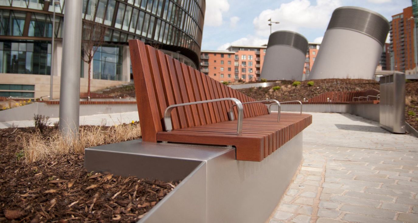 OMOS Things to consider when choosing a bench - OMOS